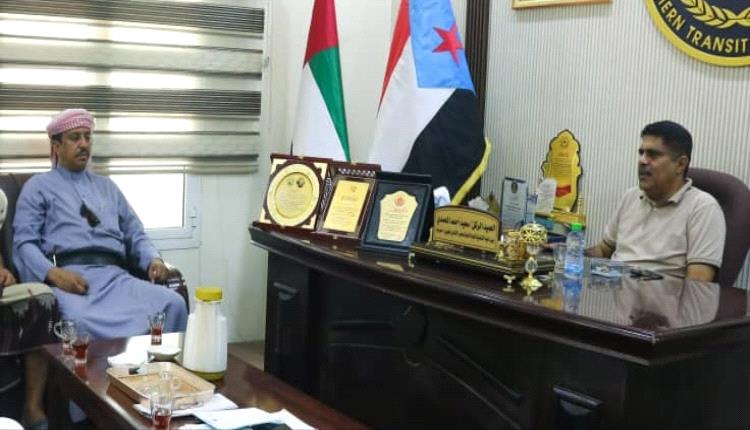 اخبار وتقارير رئيس تنفيذية انتقالي حضرموت يلتقي ملتقى قبيلة نهد